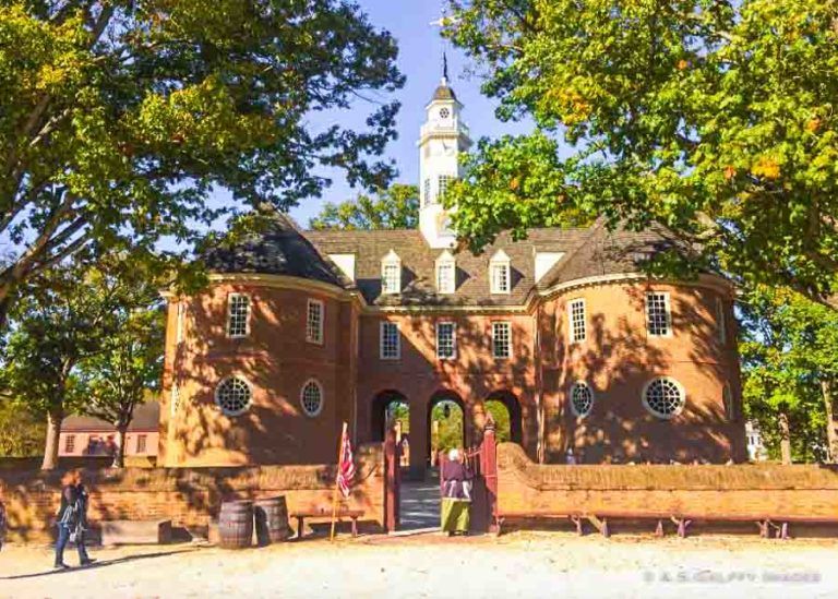 How to Visit Colonial Williamsburg - Know Before You Go