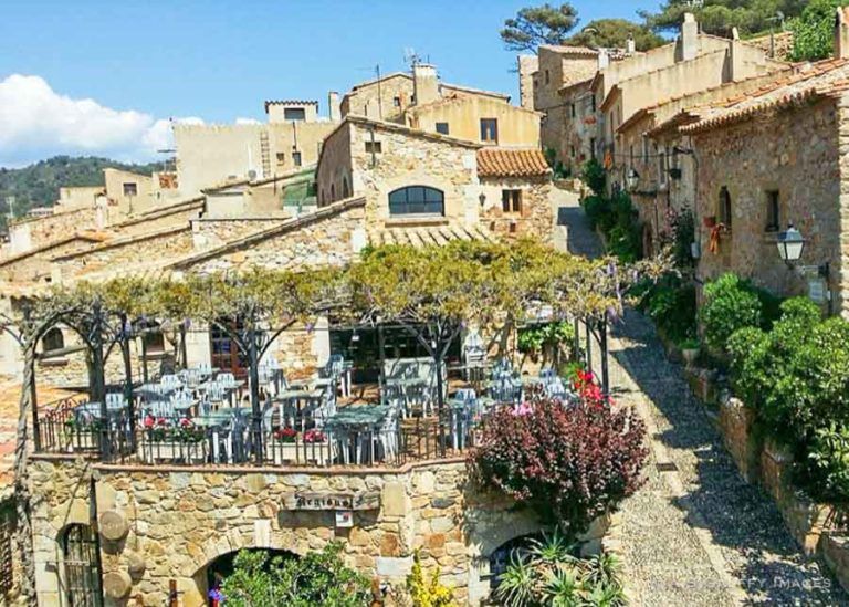 Tossa De Mar - Guide for Visiting Costa Brava's Beautiful Resort