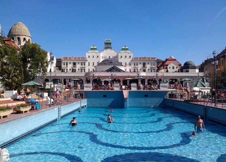 8 Amazing Attractions to Visit in Budapest Old Town