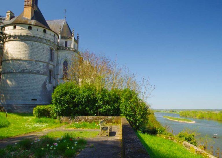 Château de Chaumont – a Castle Entangled in Intrigue and Rivalry
