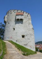 15 Popular Things to Do In (and Around) Brasov, Romania