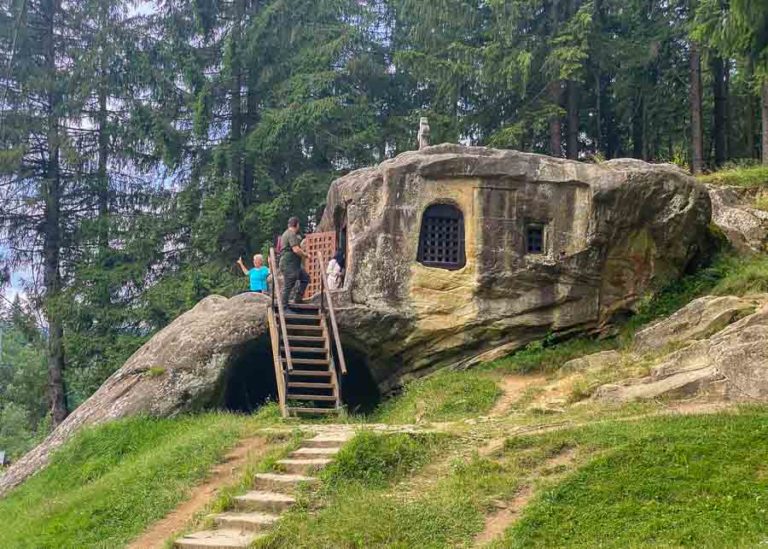 15 Surprisingly Interesting Things To Do in Bucovina, Romania