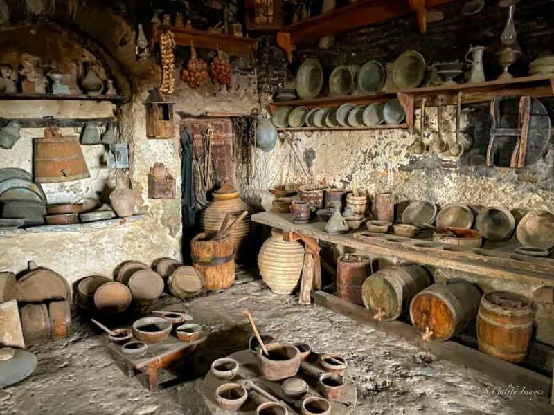 Meteora Monasteries - Guide to the Most Sacred Site of Greece