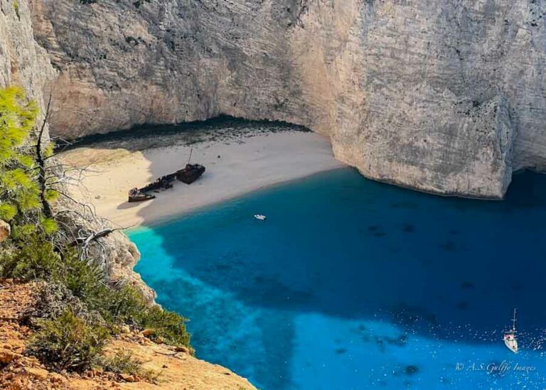 The Ultimate Guide for Visiting Zakinthos Independently